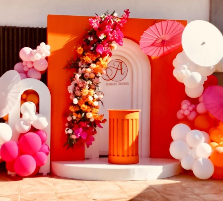 Bianca Arch Backdrop – Event Rentals