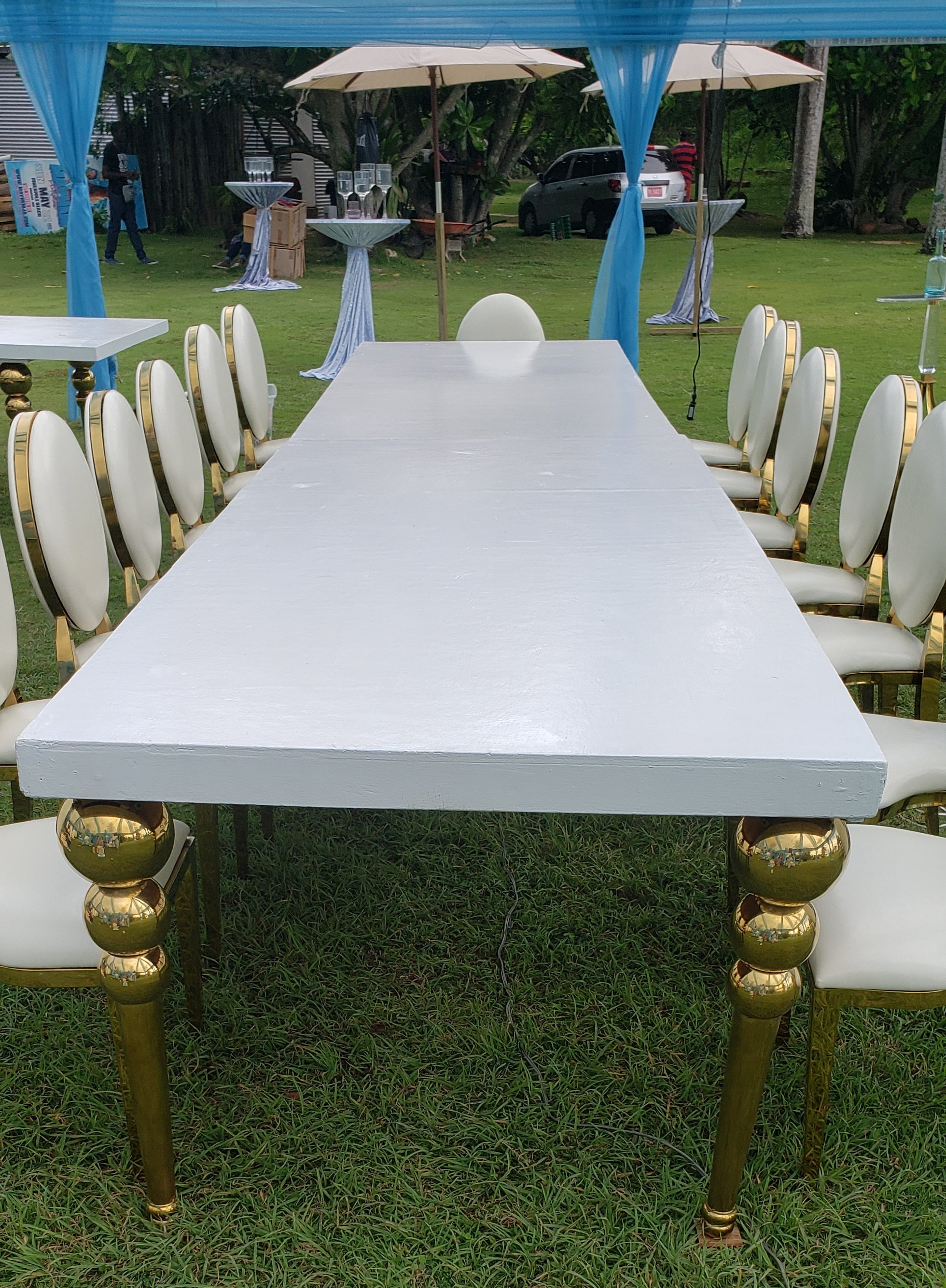 Gold Leg Banquet Table – Event Rentals