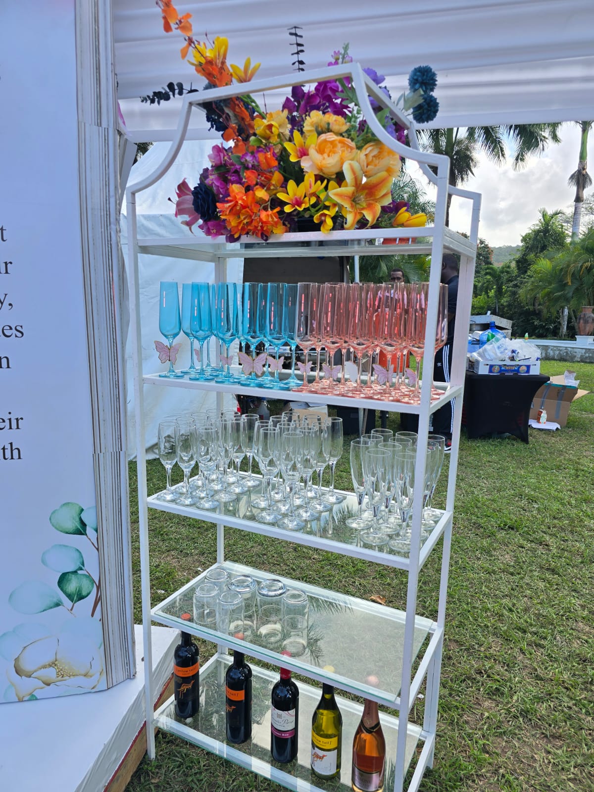 White Display Stand – Event Rentals