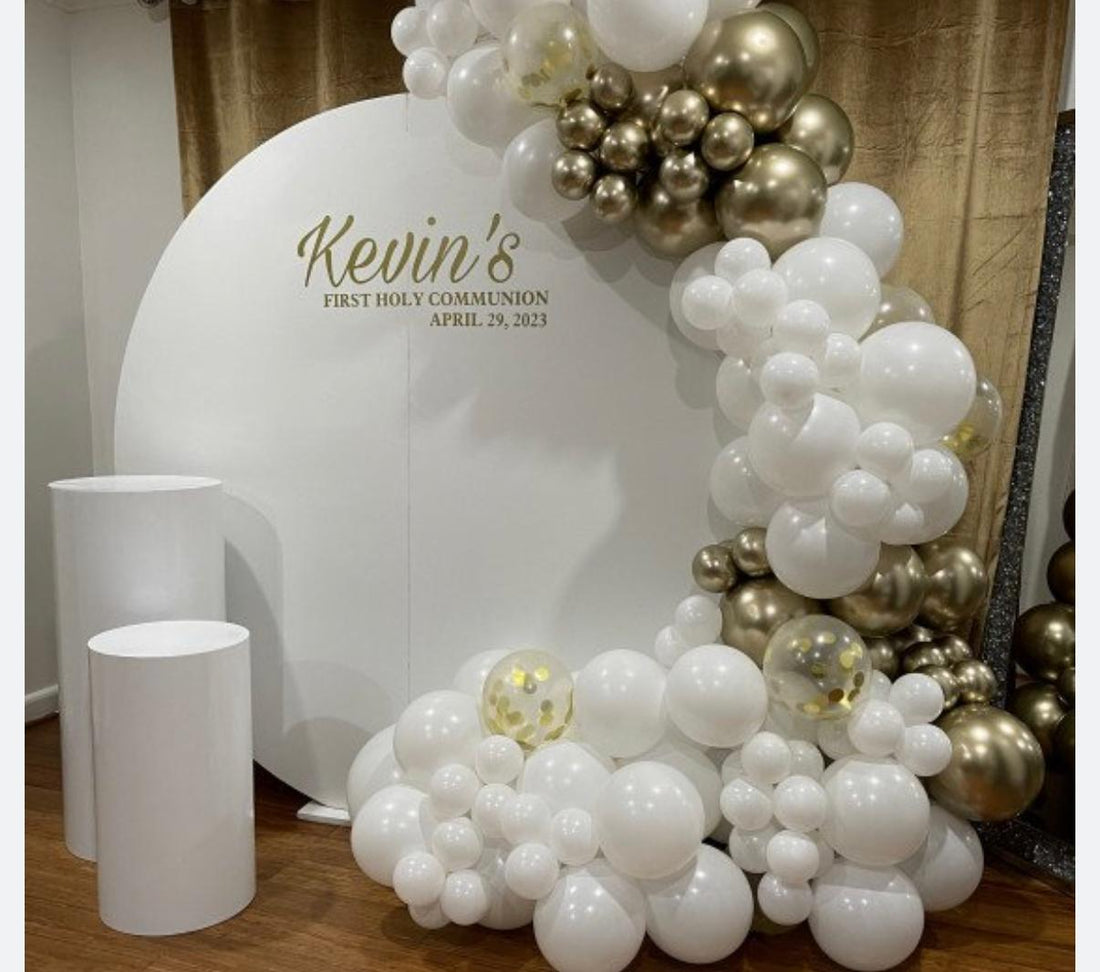 White Circle Backdrop – Event Rentals